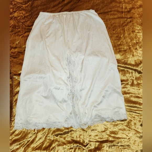 Mel Ling | Skirts | Vintage Ivory Lace Trim Slip Skirt By Mel Ling ...